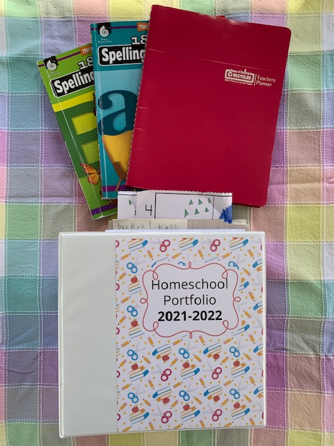 How to Create a Homeschool Portfolio – Raising Three Marigolds